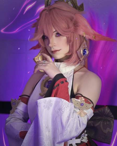 Fukuro Yae Miko Cosplay Cosplaycodex